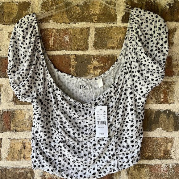 PacSun | Tops | Pacsun White And Black Floral Top | Poshmark